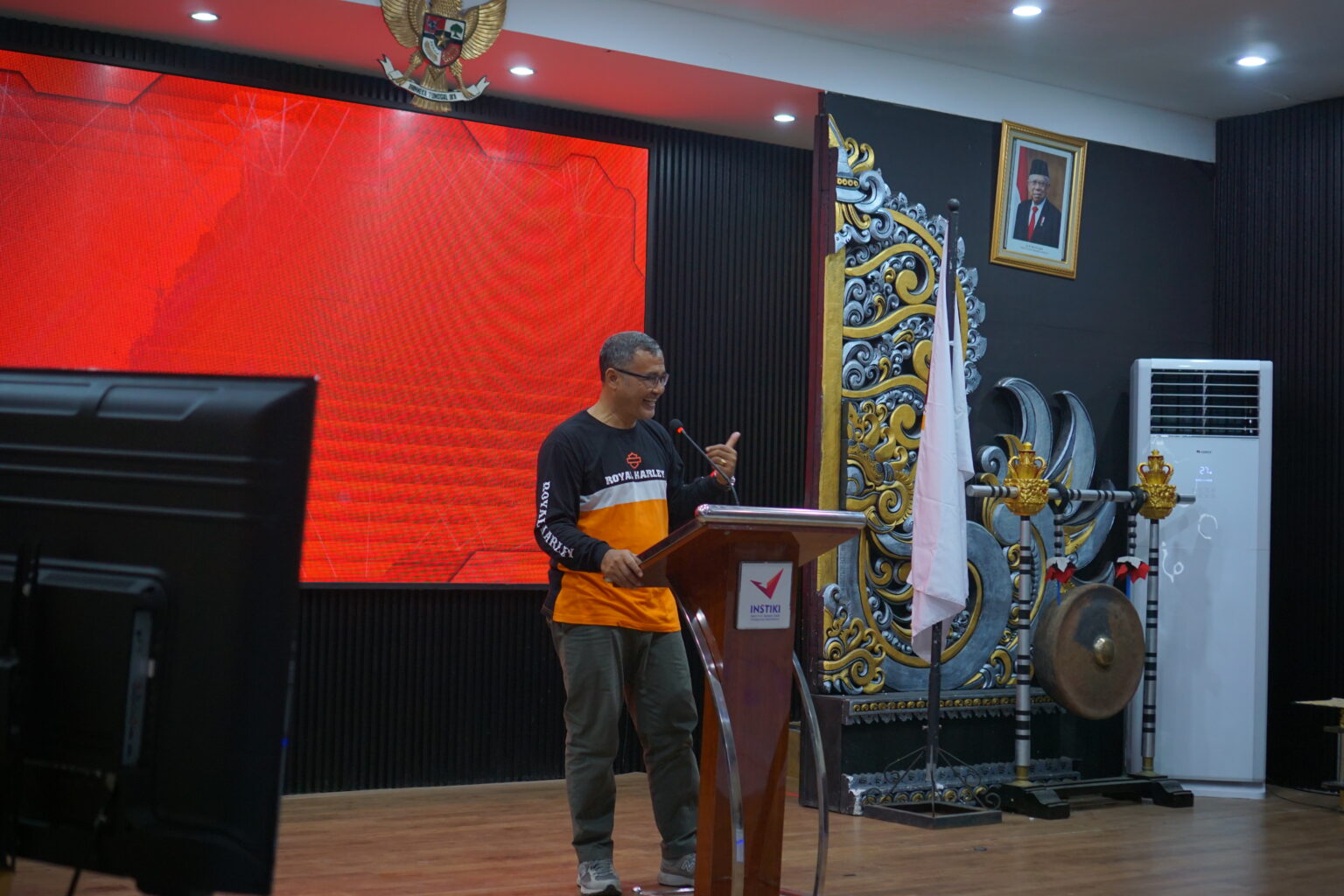 INSTIKI TechFest 2024 Hadirkan Sandhika Galih! - INSTIKI